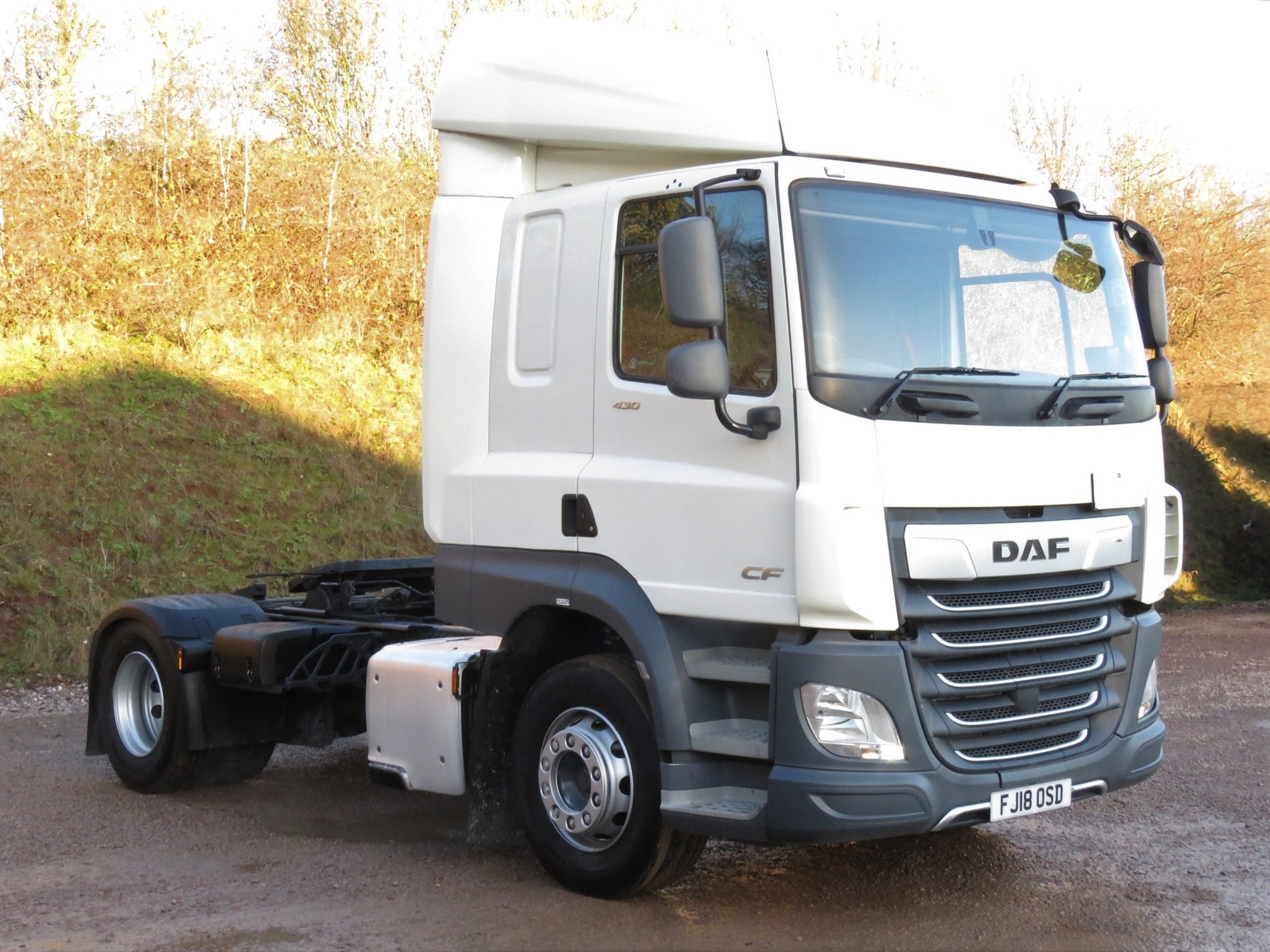 Used Tractor Units - PM Commercials